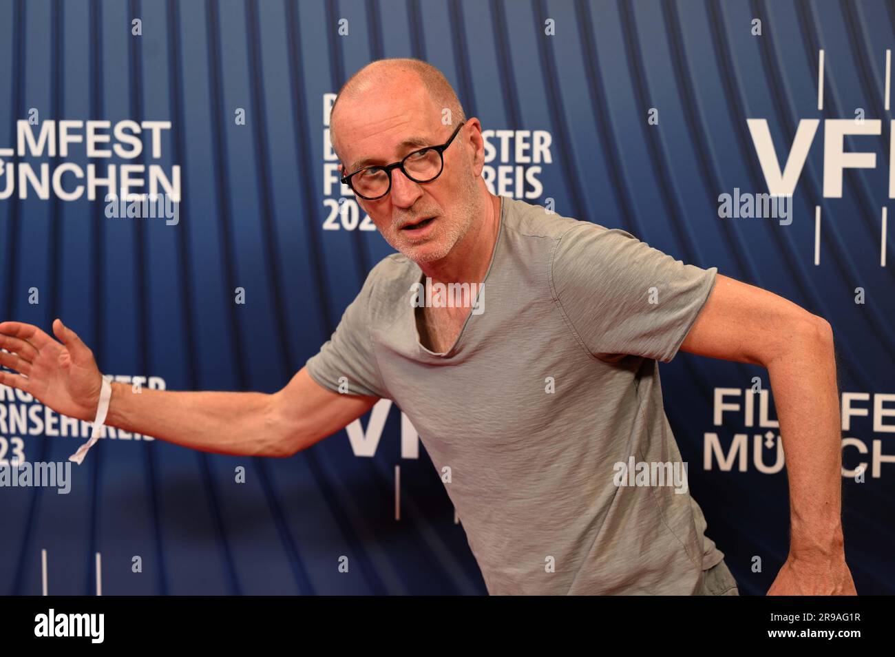 Munich, Germany. 25th June, 2023. Actor Peter Lohmeyer stands on the red carpet at the Bernd ...