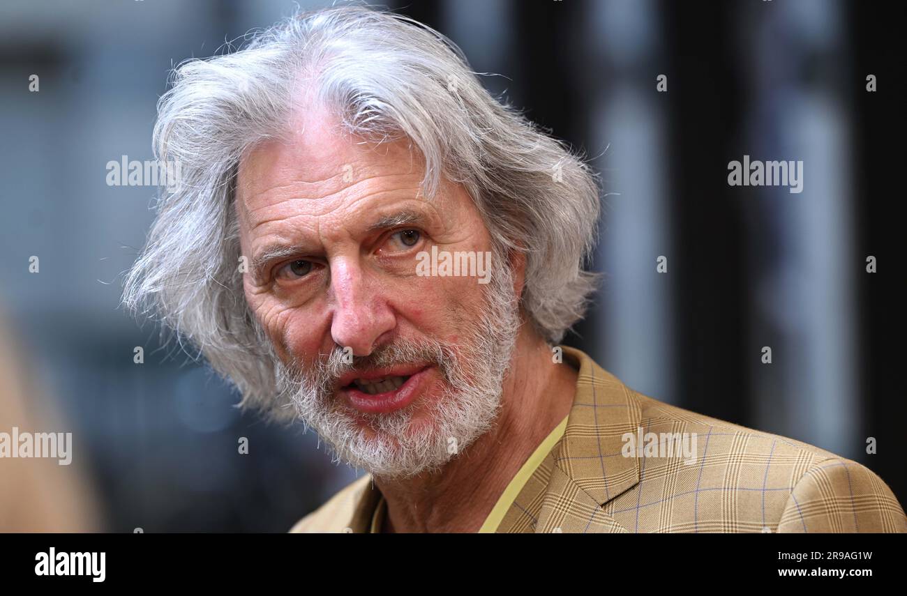 Munich, Germany. 25th June, 2023. Actor Rufus Beck stands on the red ...