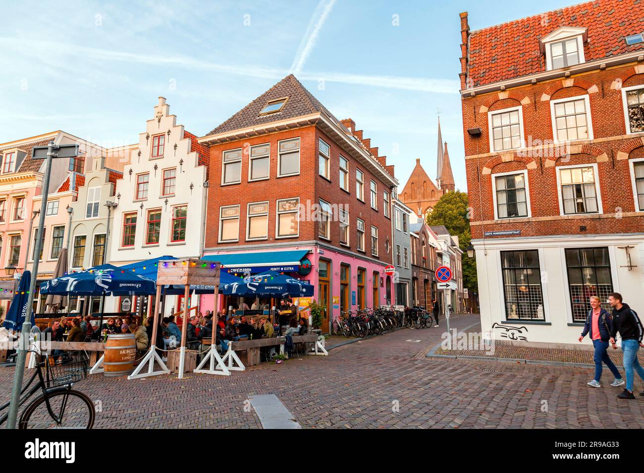 Nuede square hi-res stock photography and images - Alamy