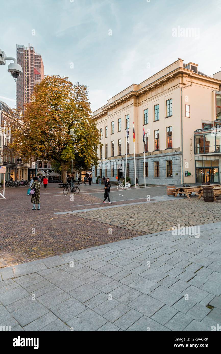 Utrecht, NL - OCT 9, 2021: Street view and traditional Dutch buildings ...
