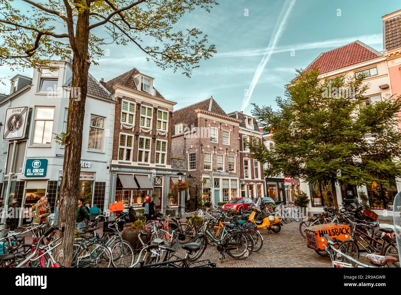 Utrecht, NL - OCT 9, 2021: Street view and traditional Dutch buildings ...