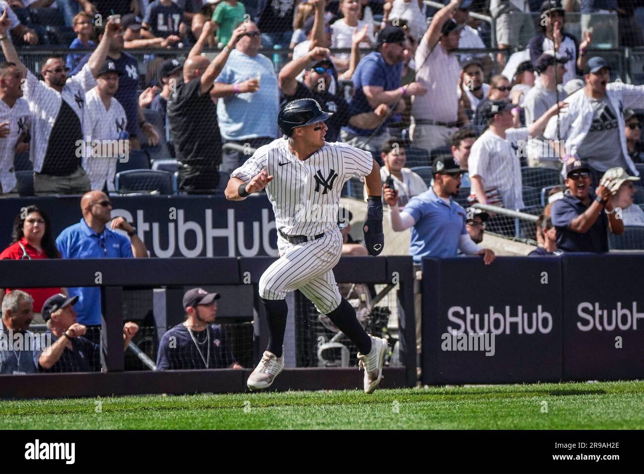 New York Yankees' Anthony Volpe runs home for a score in the eighth ...