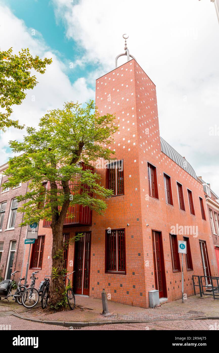 Arrahman hi-res stock photography and images - Alamy