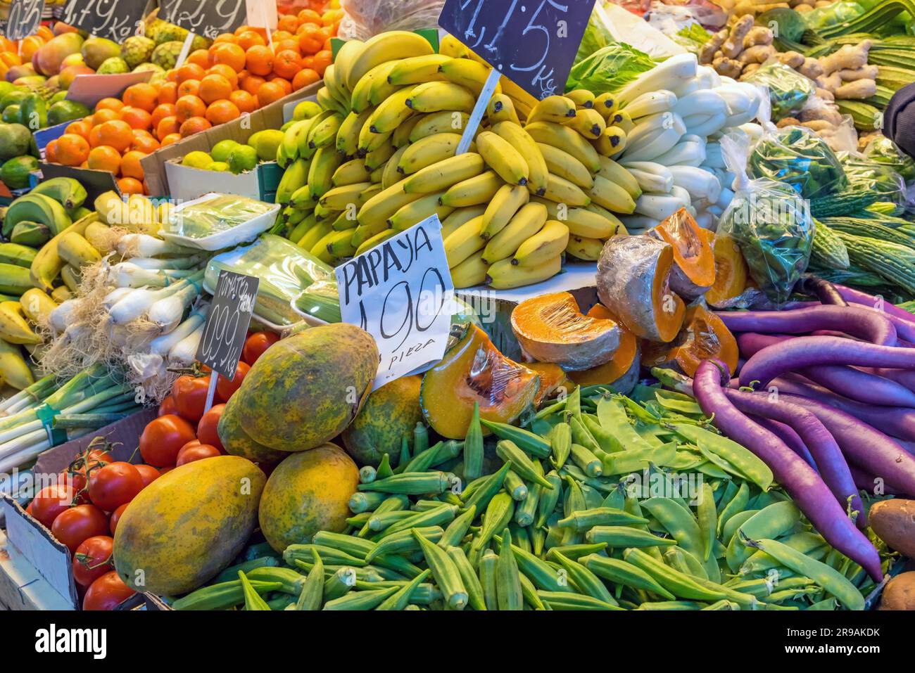 Fruits and vegetables at a market in Santiago de Chile Stock Photo - Alamy