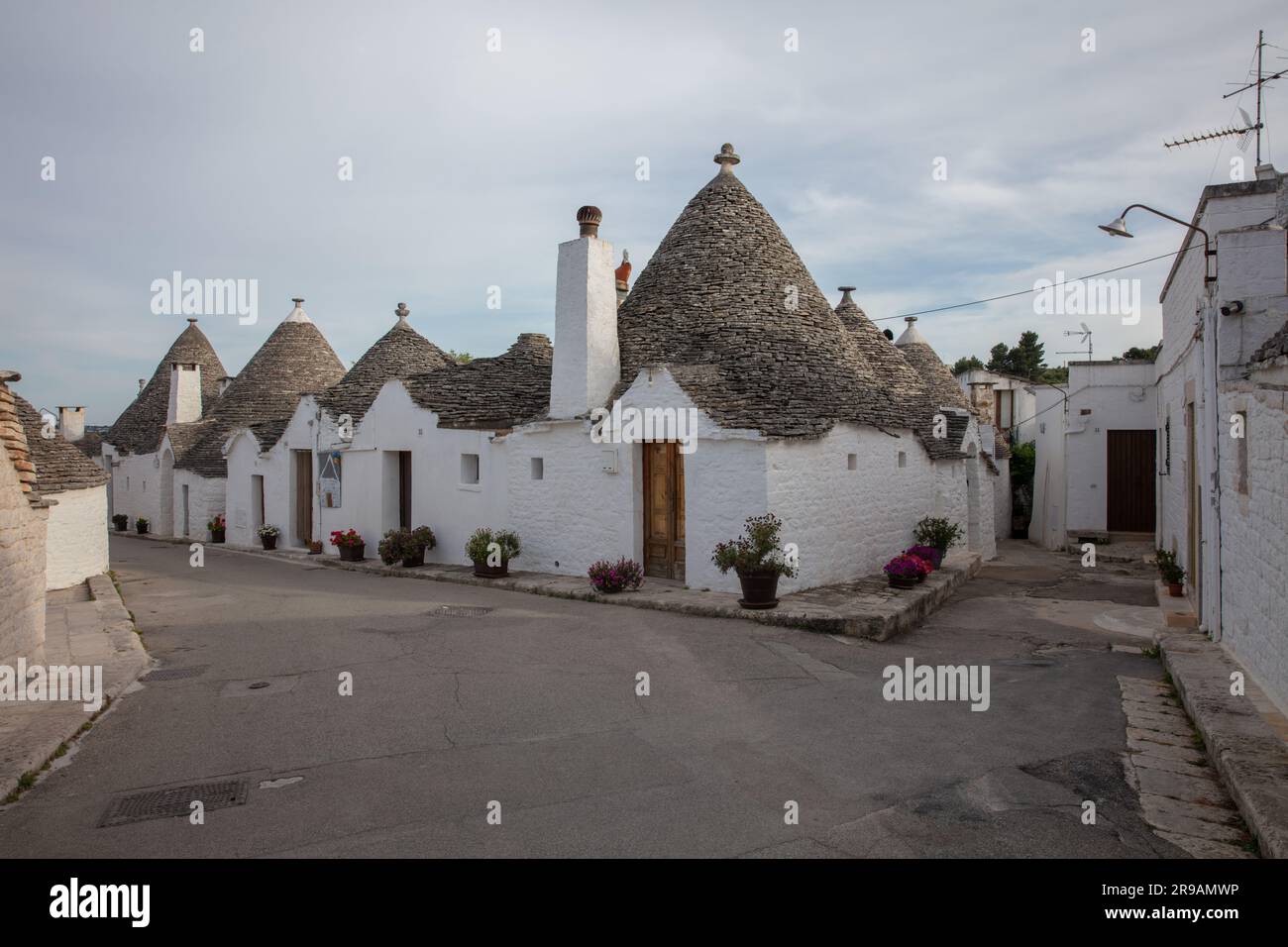 Typical traditional stone houses in Arberobello, Italy Stock Photo - Alamy