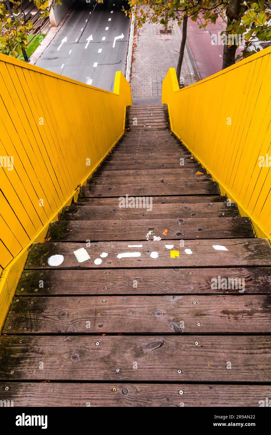 Luchtsingel yellow bridge hi-res stock photography and images - Alamy