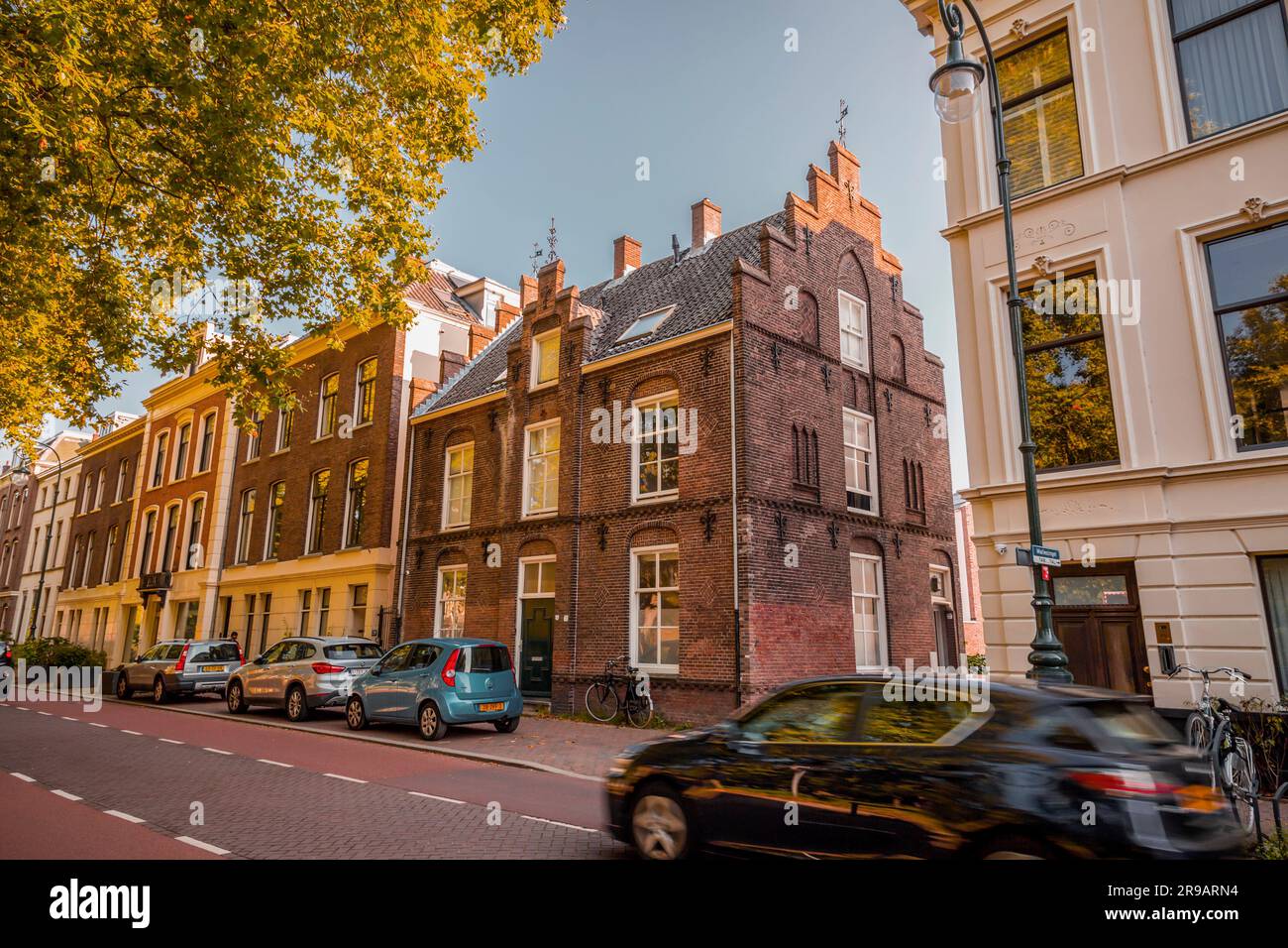 Utrecht, NL - OCT 9, 2021: Street view and traditional Dutch buildings ...