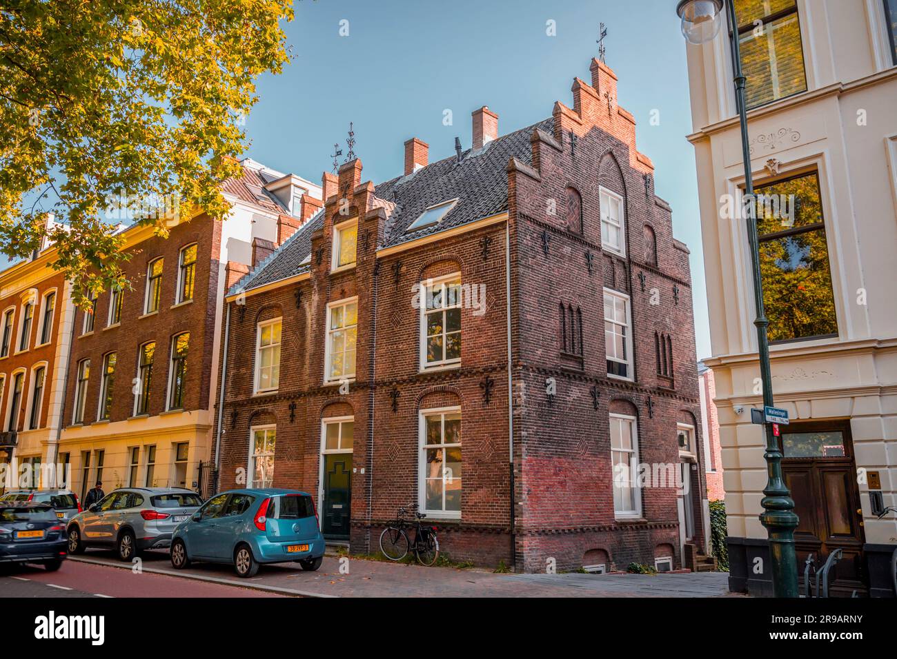 Utrecht, NL - OCT 9, 2021: Street view and traditional Dutch buildings ...