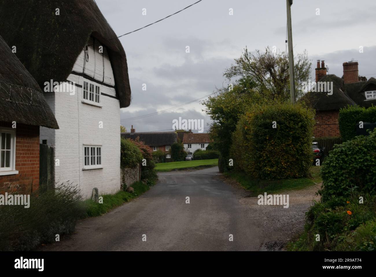 Urchfont hi-res stock photography and images - Alamy