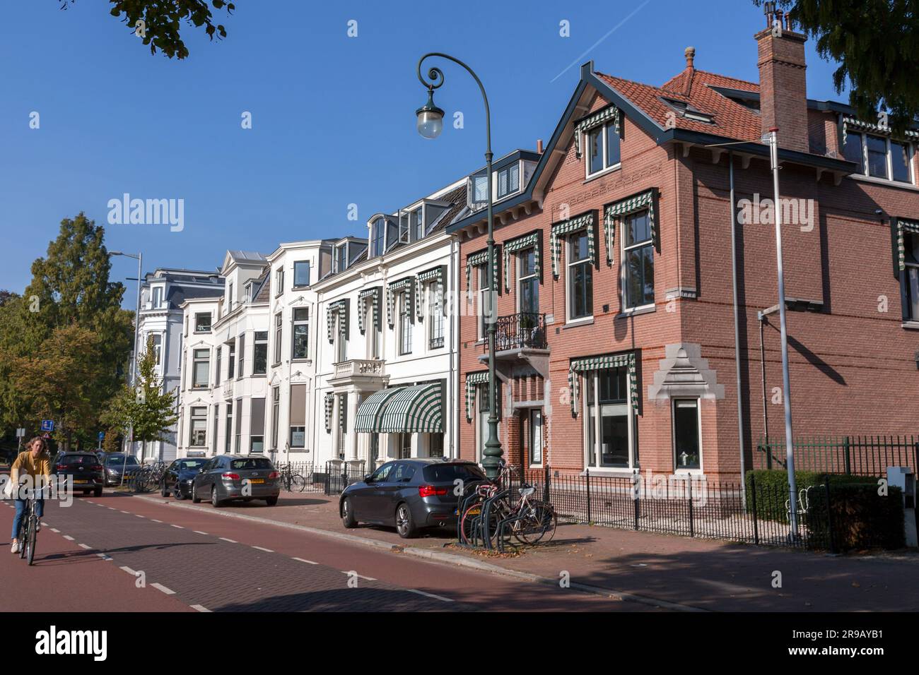 Utrecht, NL - OCT 9, 2021: Street view and traditional Dutch buildings ...