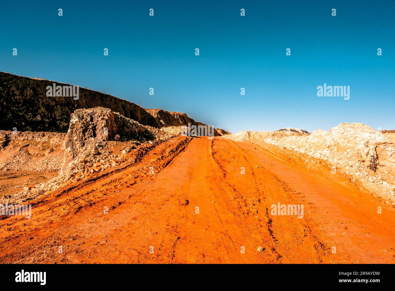 Orange road hi-res stock photography and images - Alamy