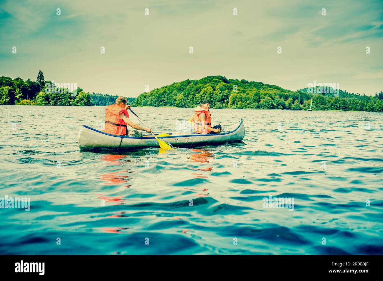 Two people in canoe hi-res stock photography and images - Alamy