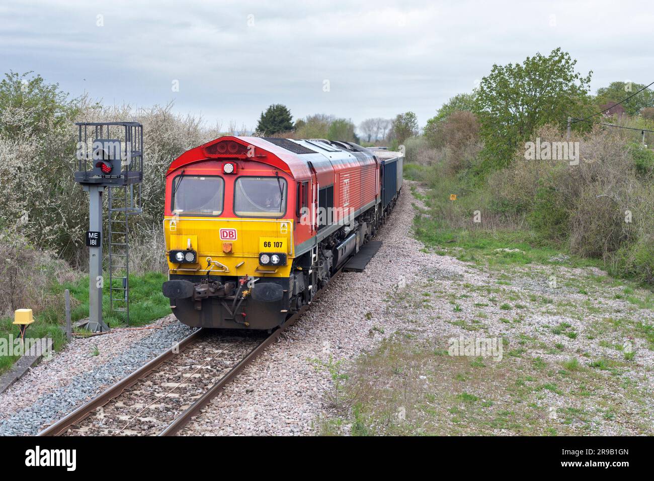 DB cargo rail UK class 66 locomotive passing Little Kimble (Aylesbury to Princess Risborough ...