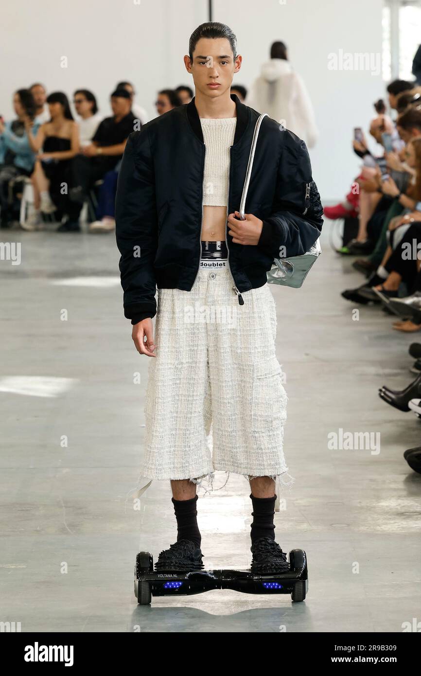 Paris, Frankreich. 25th June, 2023. DOUBLET Spring Summer 2024 Runway ...