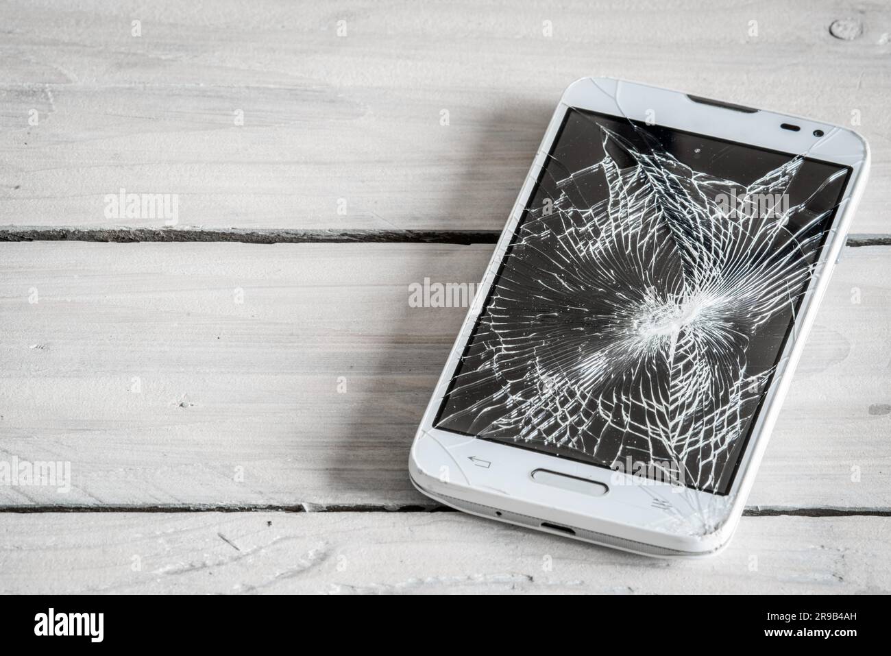 Broken table hi-res stock photography and images - Alamy