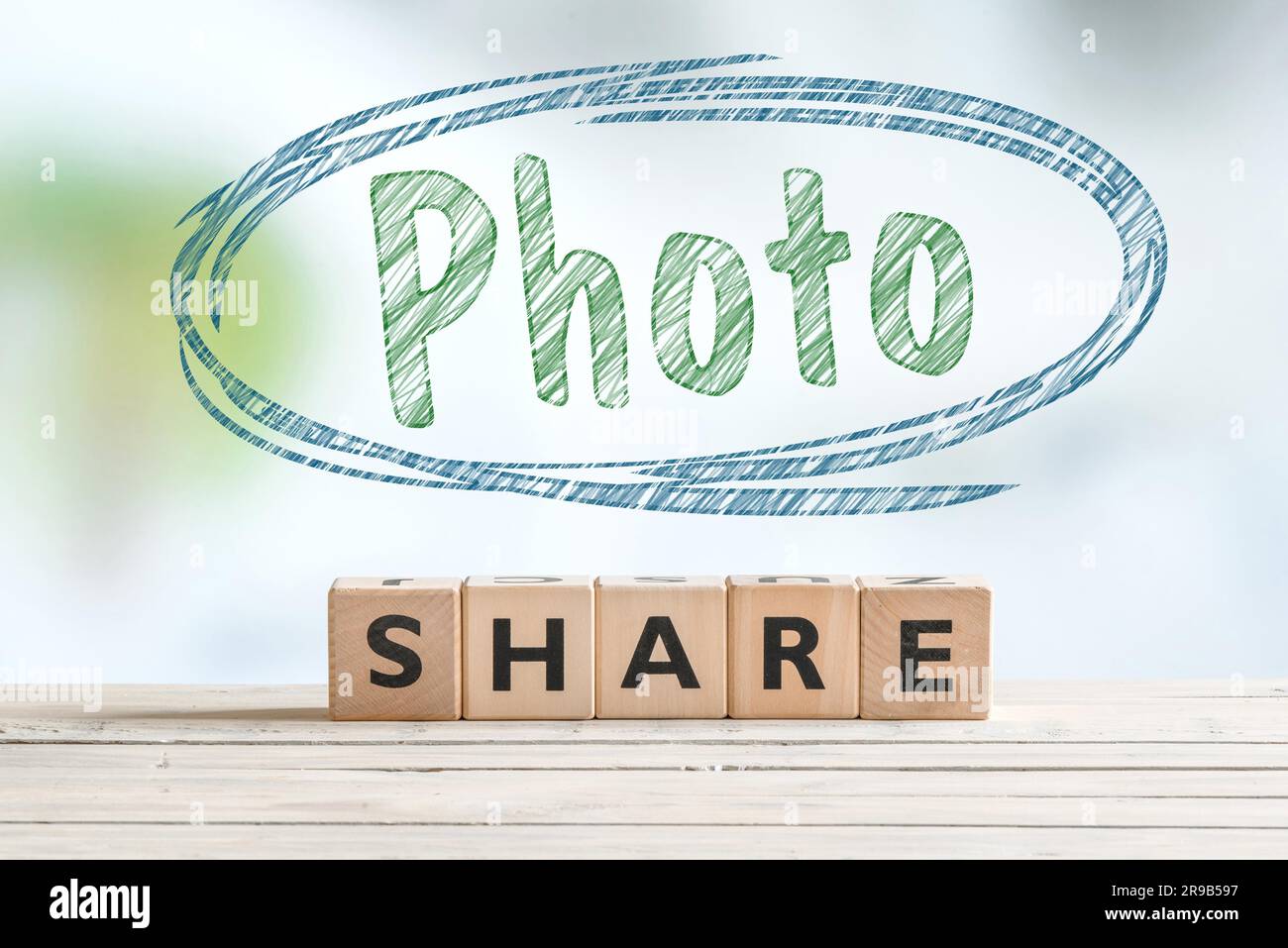 Share desk hi-res stock photography and images - Alamy