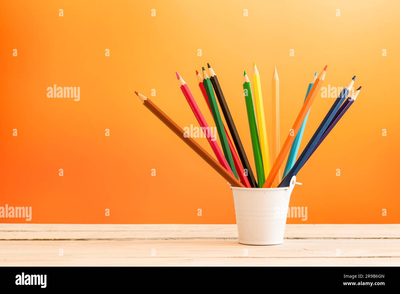 Stationary table hi-res stock photography and images - Alamy