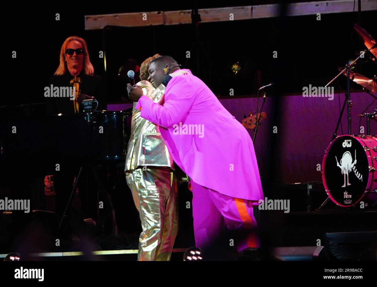 EDITORIAL USE ONLY Jacob Lusk performing with Elton John on the Pyramid ...