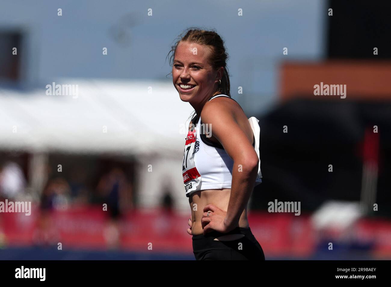 Jennifer nesbitt hi-res stock photography and images - Alamy