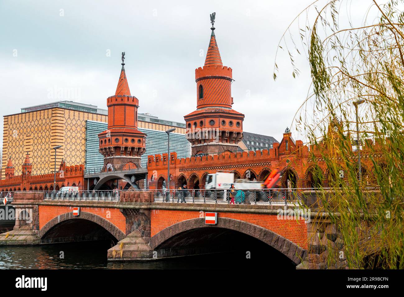 Berlin, Germany - 17 DEC 2021: The Oberbaum Bridge is a double deck ...