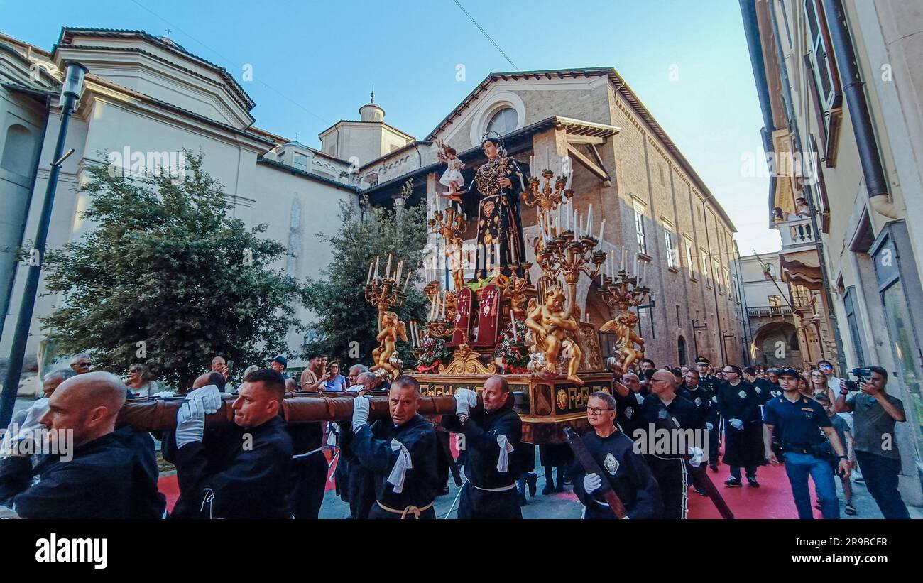 statue of saint anthony of padua, carried on the shoulders of the faithful - Processione dei ...