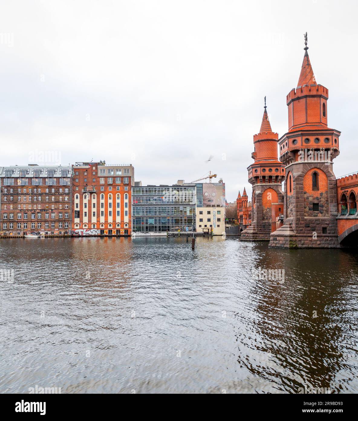 Berlin, Germany - 17 DEC 2021: The Oberbaum Bridge is a double deck ...