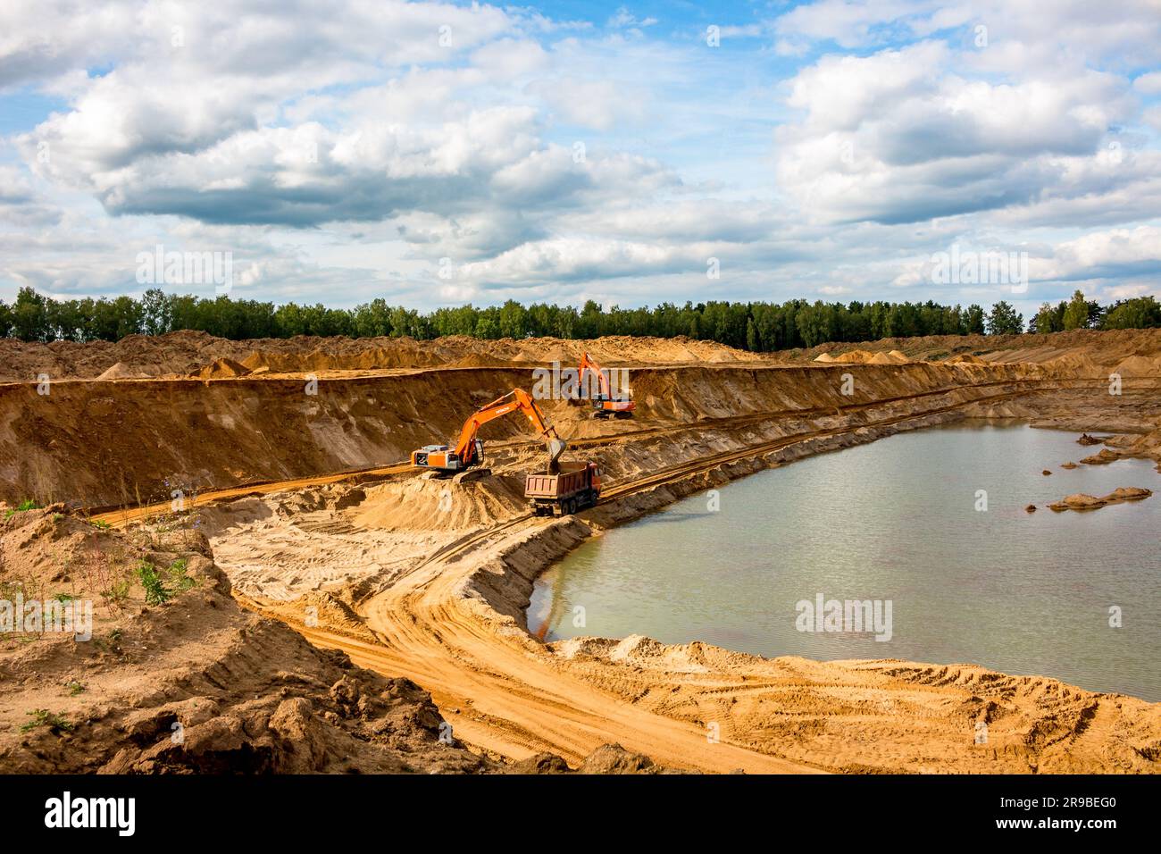 Medium coarse sand hi-res stock photography and images - Alamy