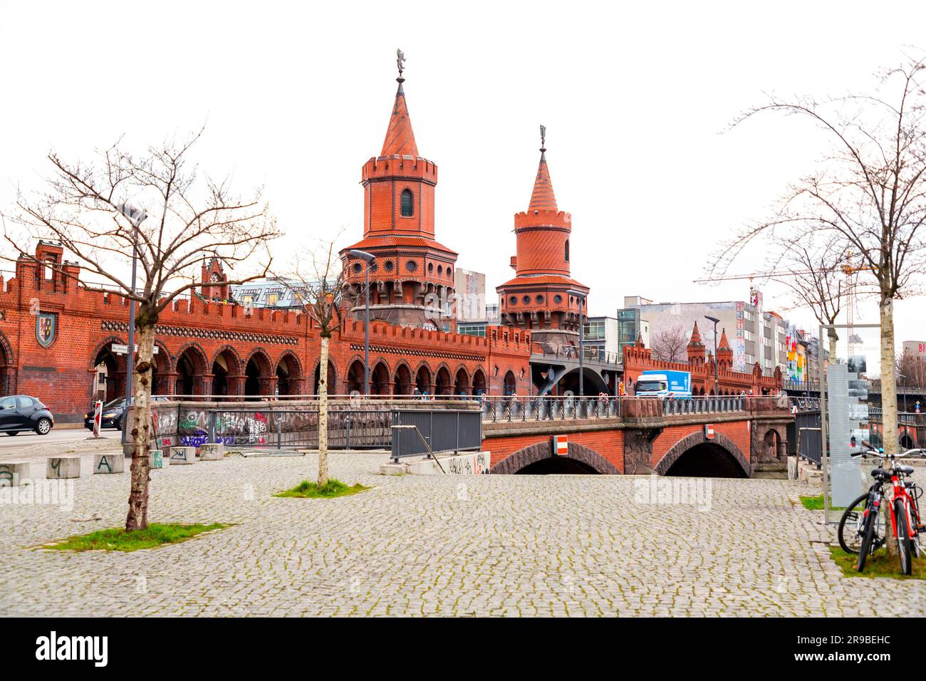 Berlin, Germany - 17 DEC 2021: The Oberbaum Bridge is a double deck ...