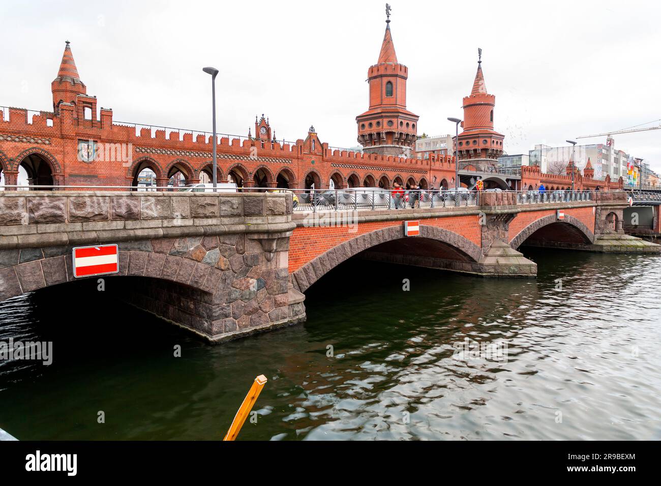 Berlin, Germany - 17 DEC 2021: The Oberbaum Bridge is a double deck ...