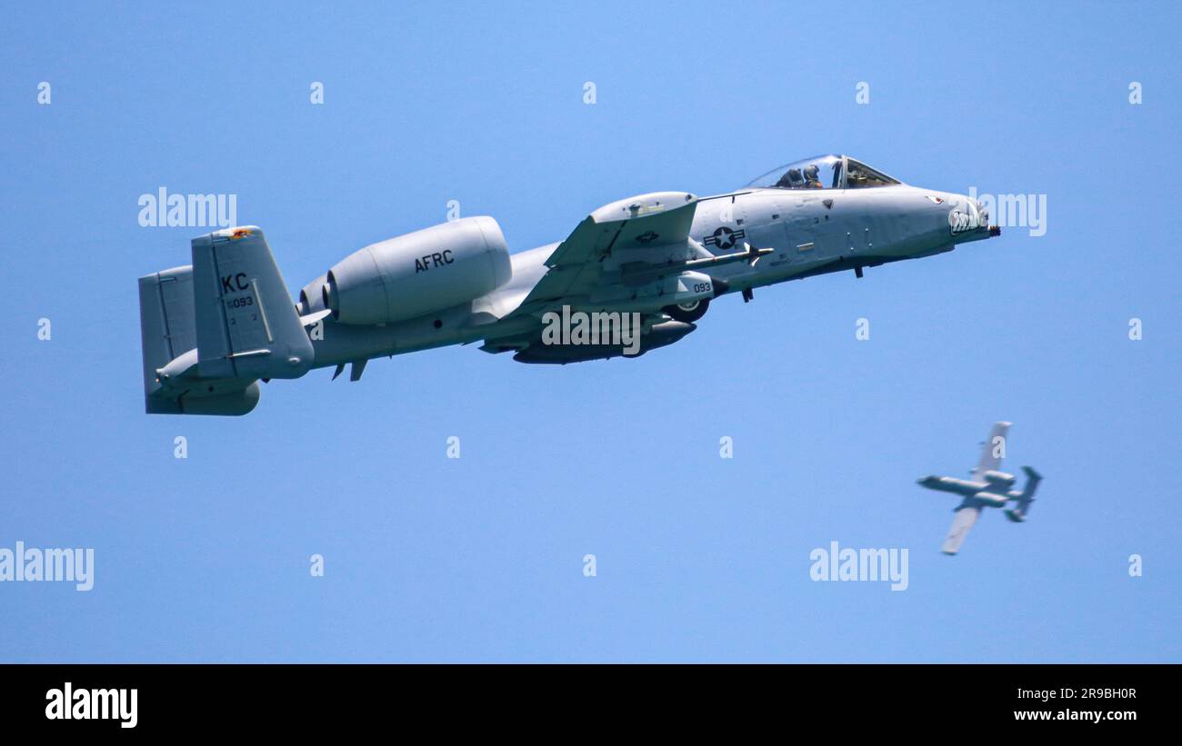 A 10 warthog gatling gun hi-res stock photography and images - Alamy