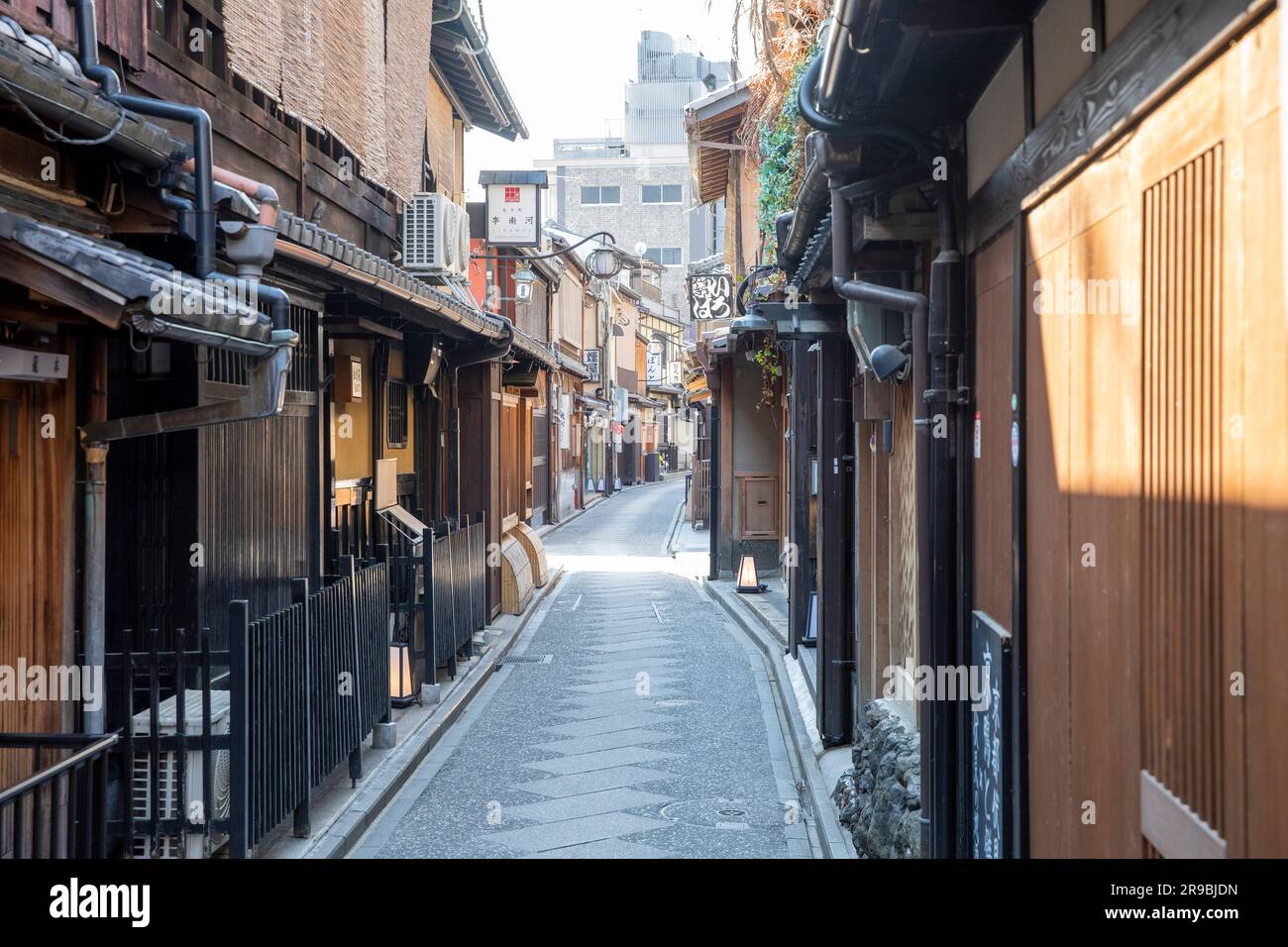 2023 pontocho alley in downtown kyoto, famous alley and laneway ...