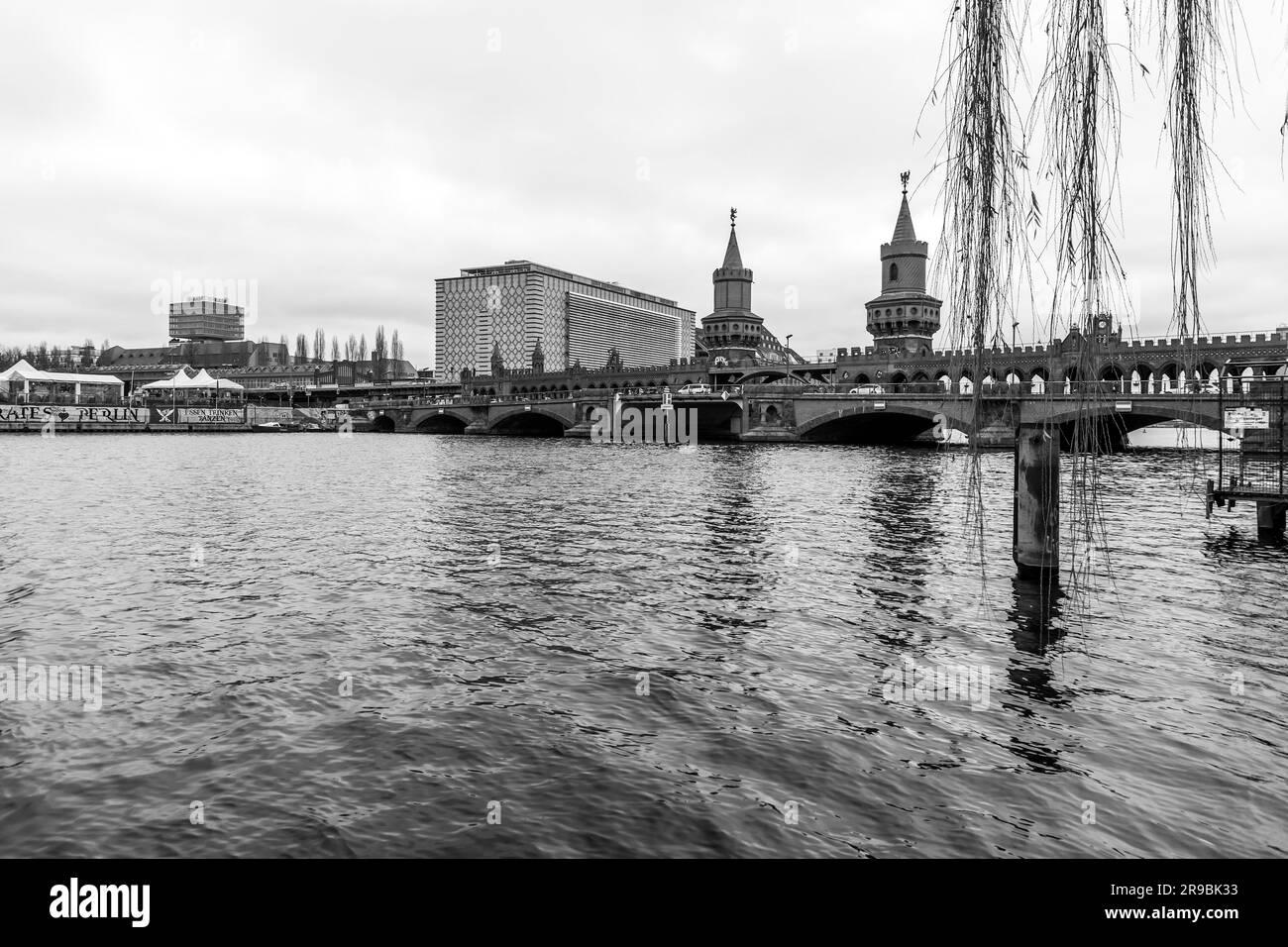 Berlin, Germany - 17 DEC 2021: The Oberbaum Bridge is a double deck ...