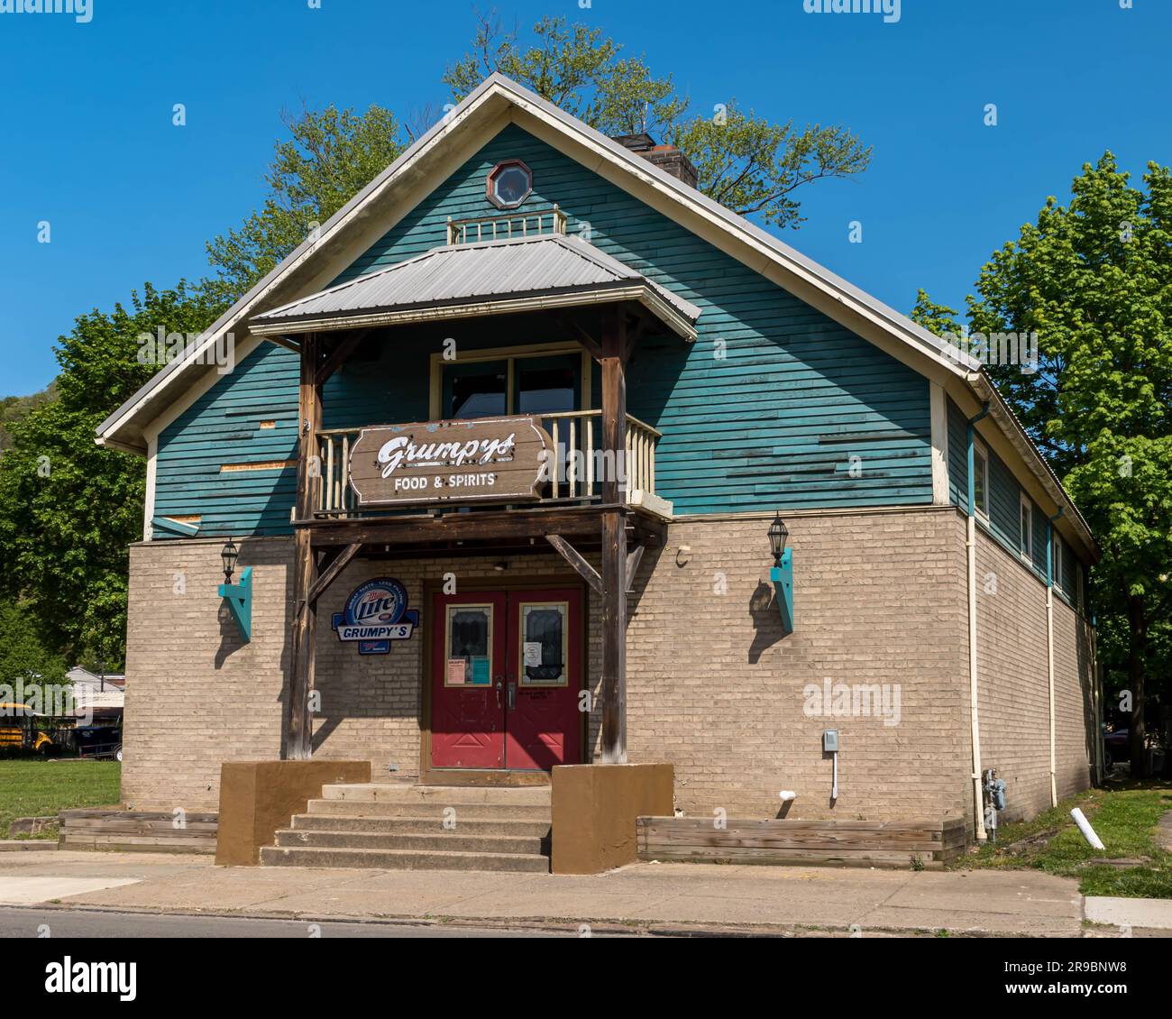 Grumpys cafe exterior hi-res stock photography and images - Alamy