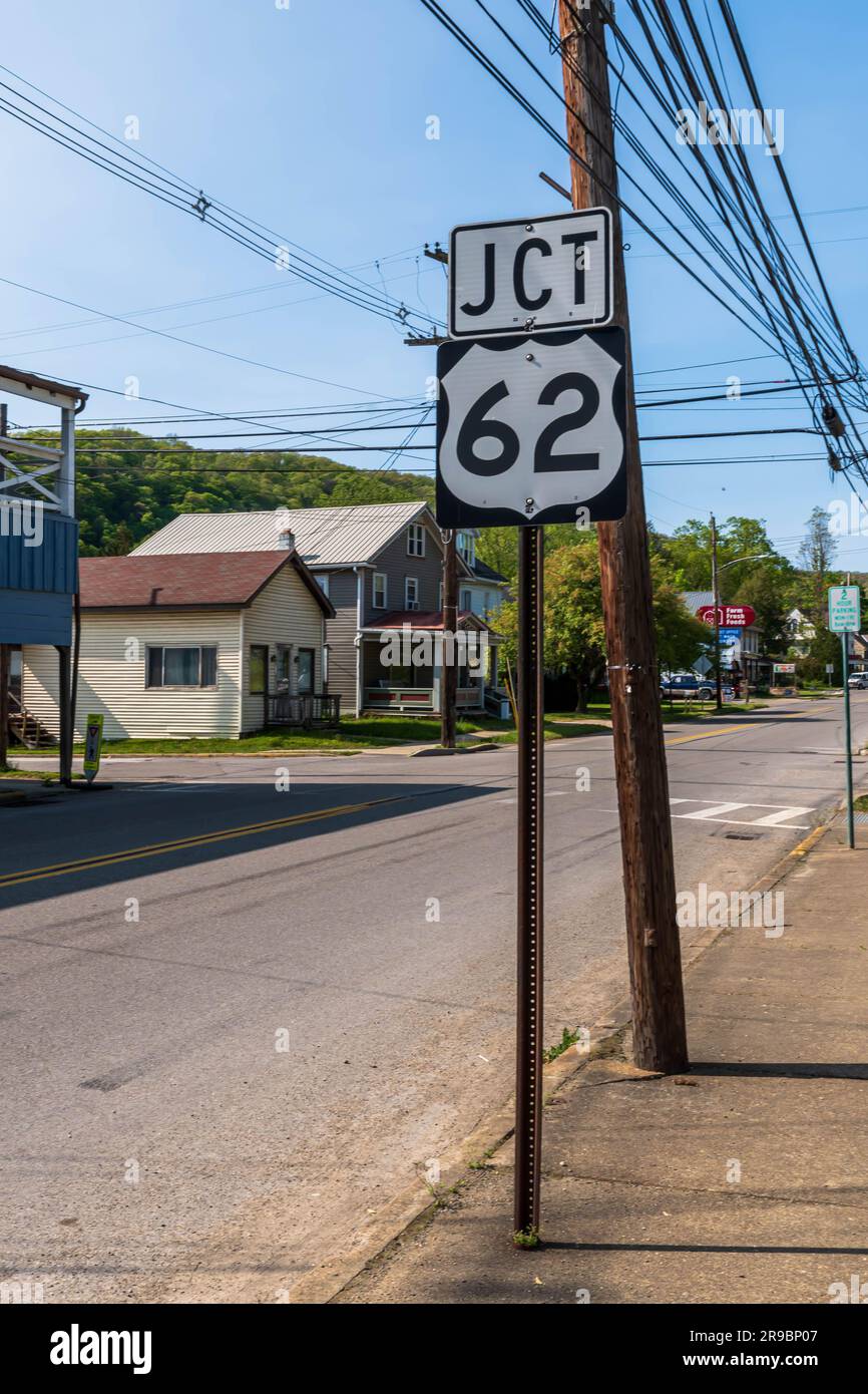 A sign for the junction with State Route 62 on Elm Street in Tionesta ...