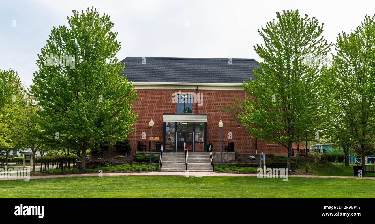 The Broadhurst Science Center on the Pitt-Titusville campus Stock Photo ...