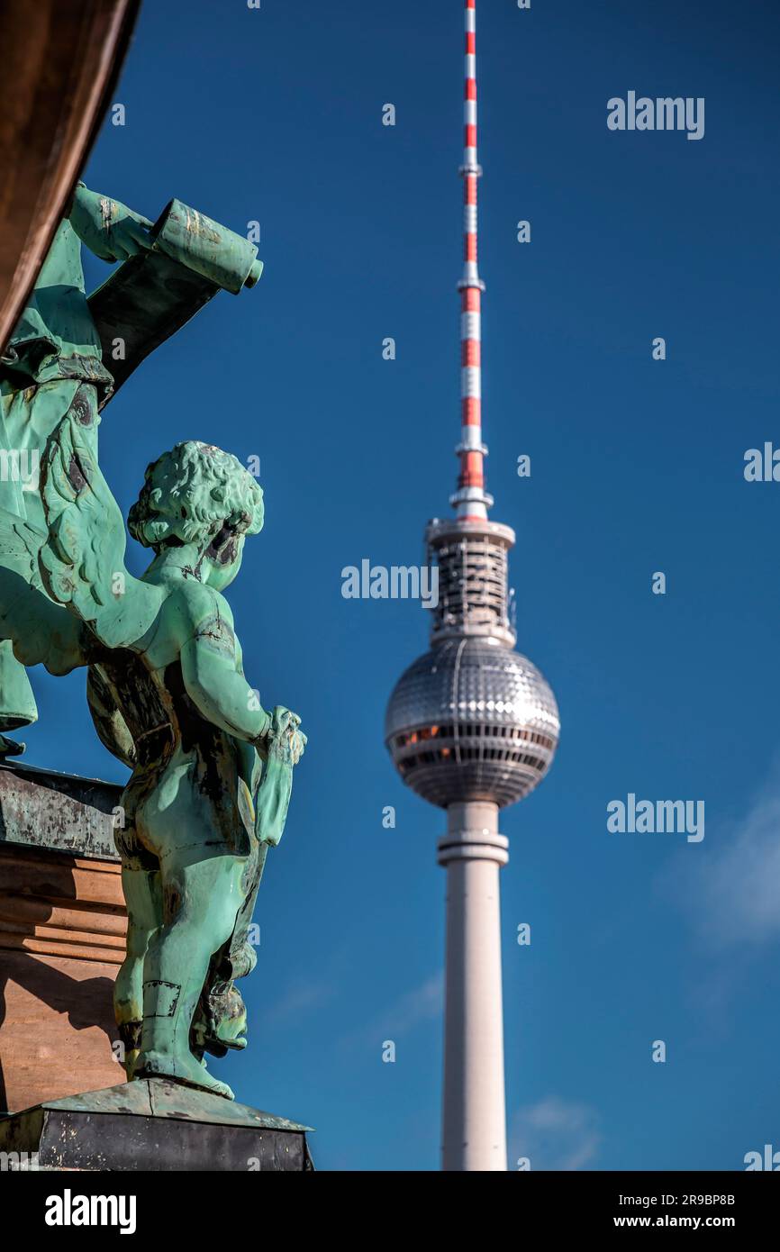 Berlin Television Tower or Berliner Fernsehturm at night. The iconic ...