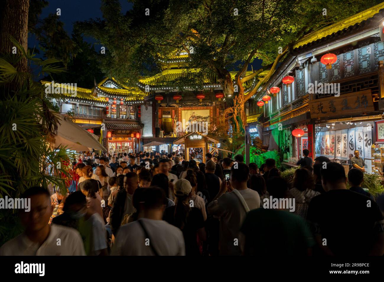 Chengdu, Sichuan, China, 04 June 2023: People on Jinli ancient street ...
