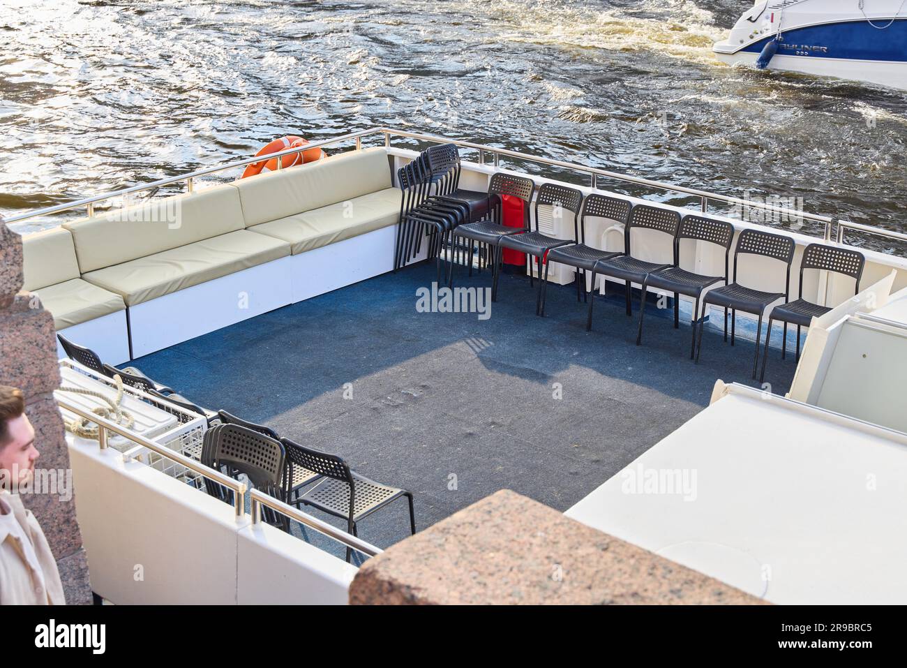 Tourist boat in the river in the city Stock Photo - Alamy