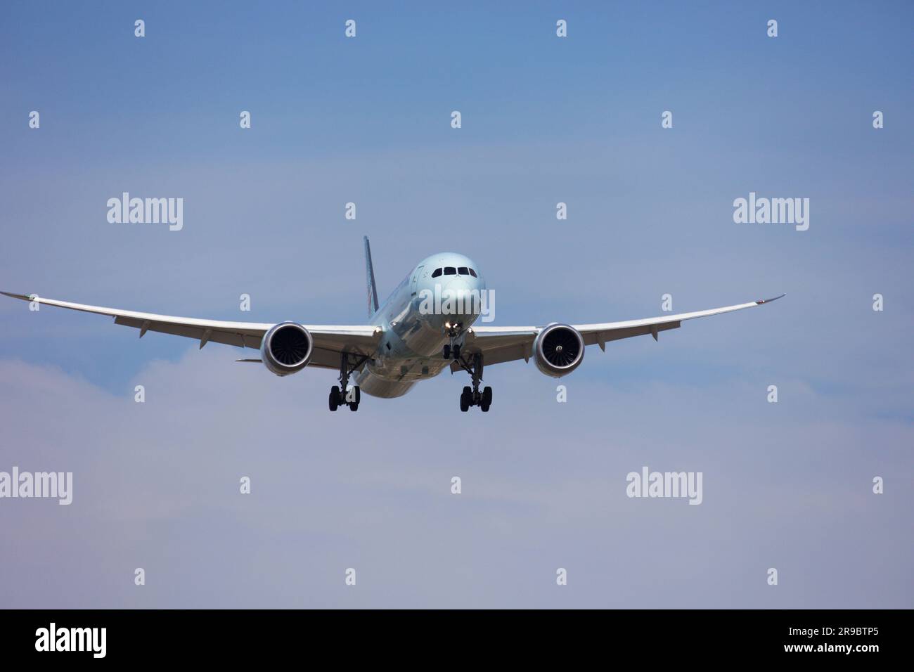 Air Canada, Boeing 787-9,C FNOI, landing at Pearson Airport, Toronto ...