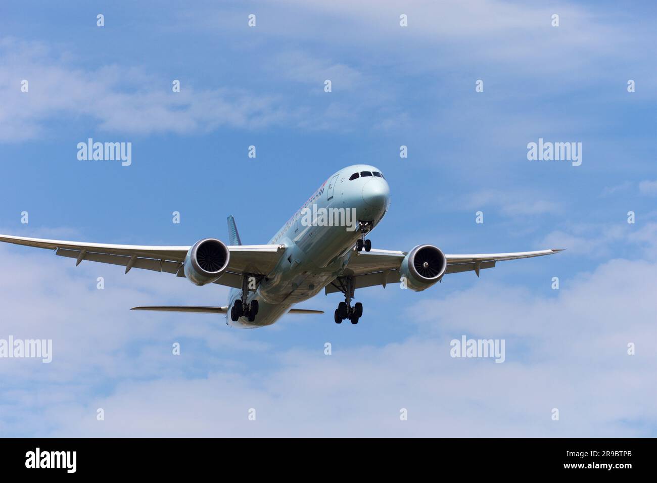 Air Canada, Boeing 787-9,C FNOI, landing at Pearson Airport, Toronto ...