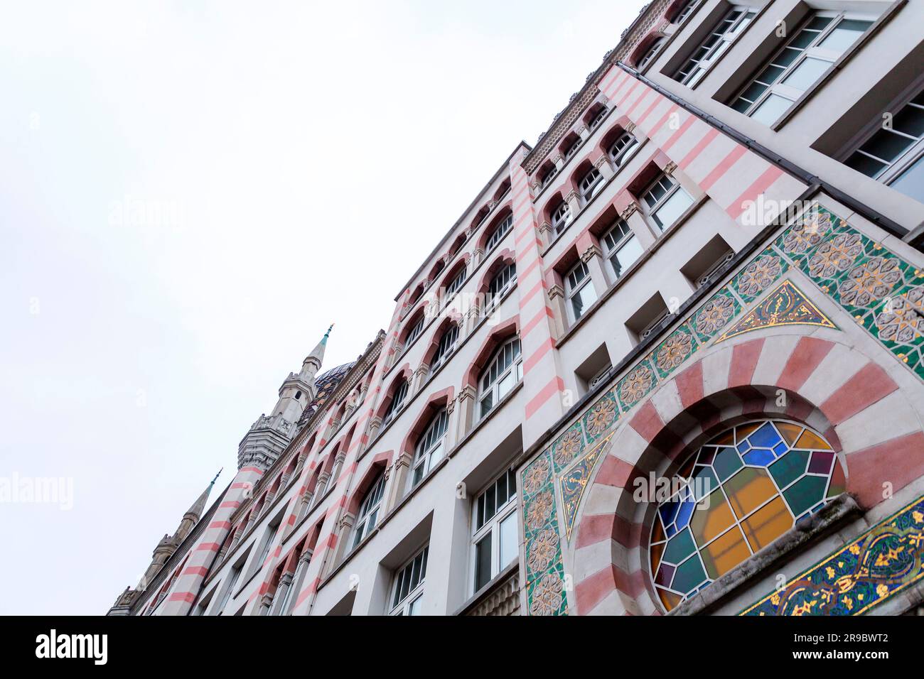 Sightseeing dresden mosque sightseeing dresden hi-res stock photography ...