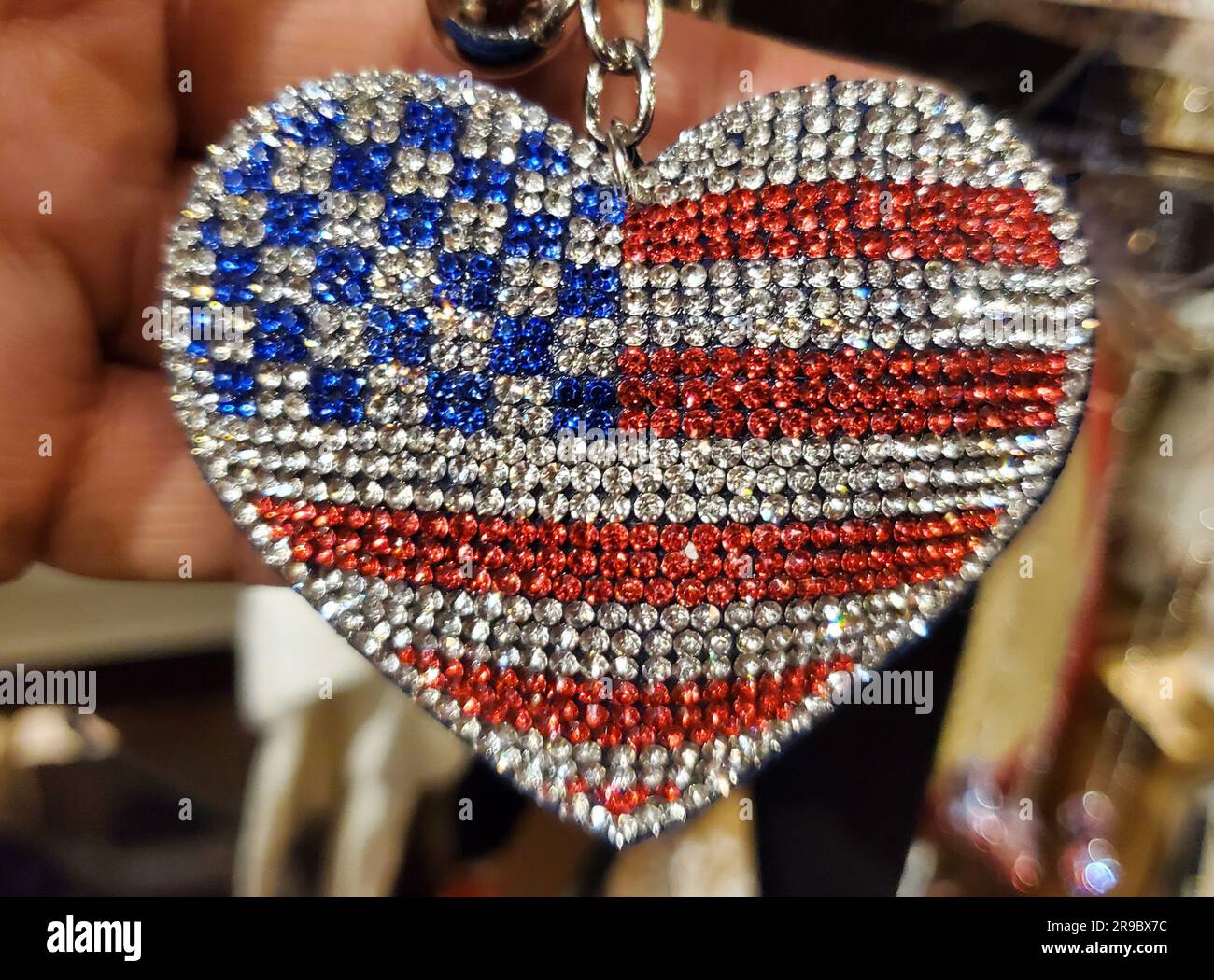 Keychain heart hi-res stock photography and images - Alamy