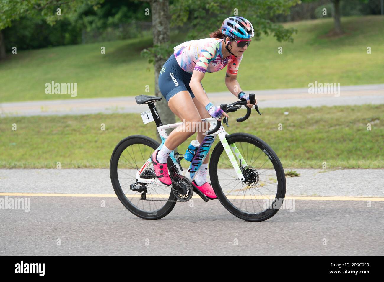 Leading us road cyclist hi-res stock photography and images - Alamy