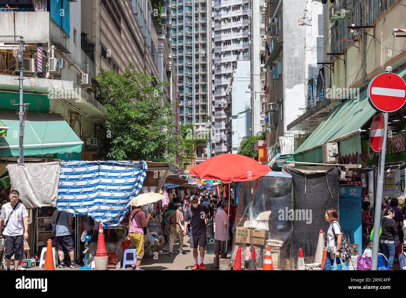 Wan Chai street market, city centre, Hong Kong, SAR, China Stock Photo ...
