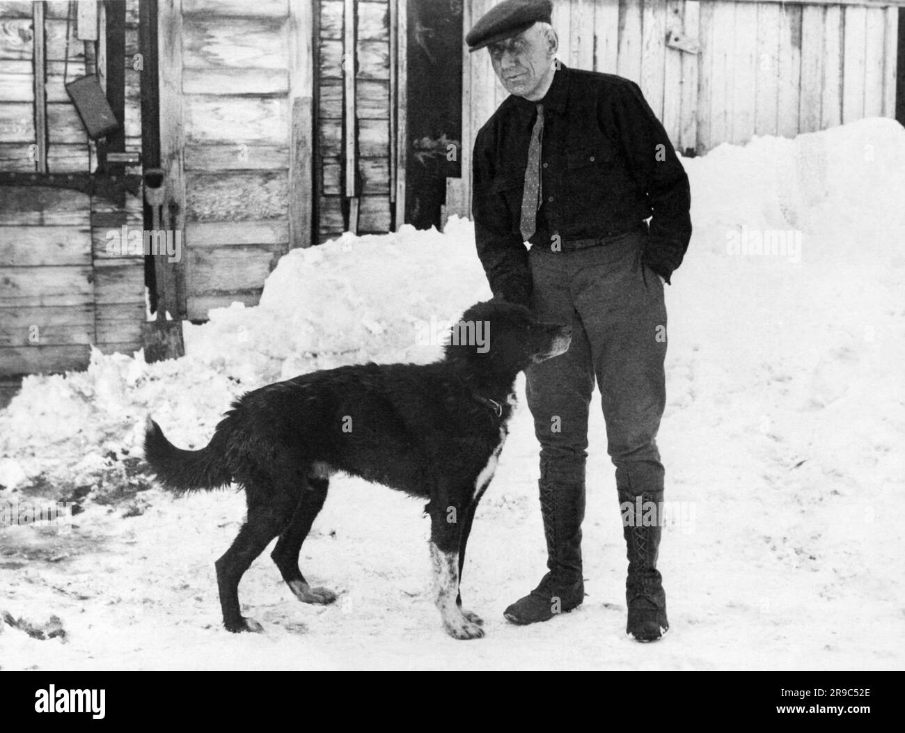 Candle, Alaska: July 5, 1923 Norwegian explorer Roald Amundsen with his ...