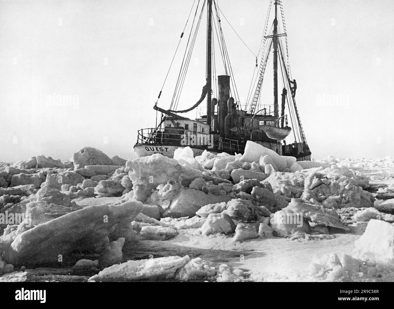 Arctic: c. 1929 The late Roald Amundsen's flagship, "The Quest" is ...