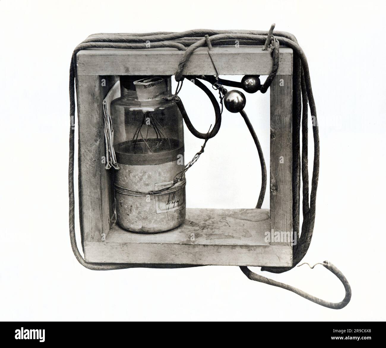 Early 1900s radio transmitter hi-res stock photography and images - Alamy