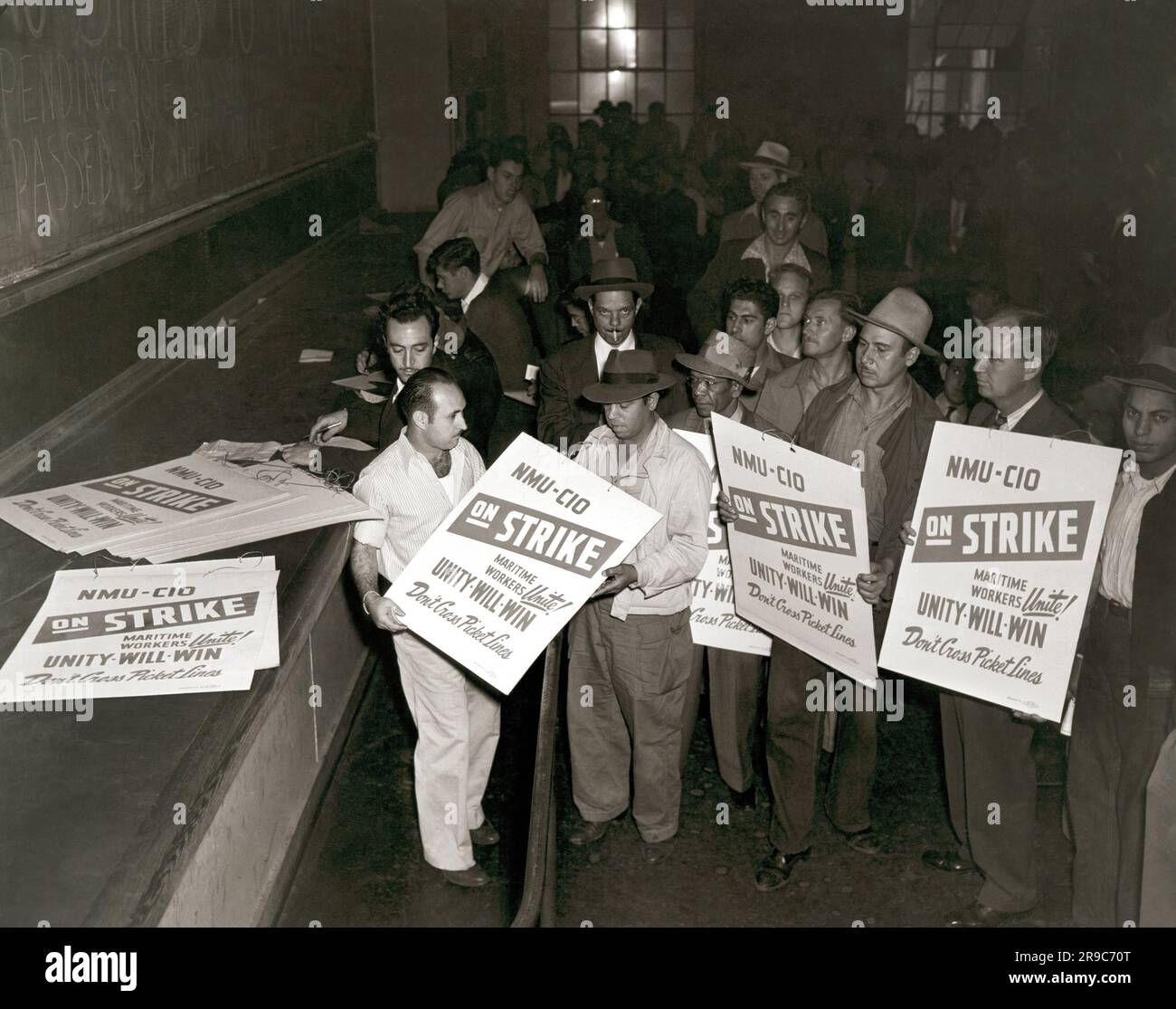 New York, New York: 1936 National Maritime Union members prepare to go ...