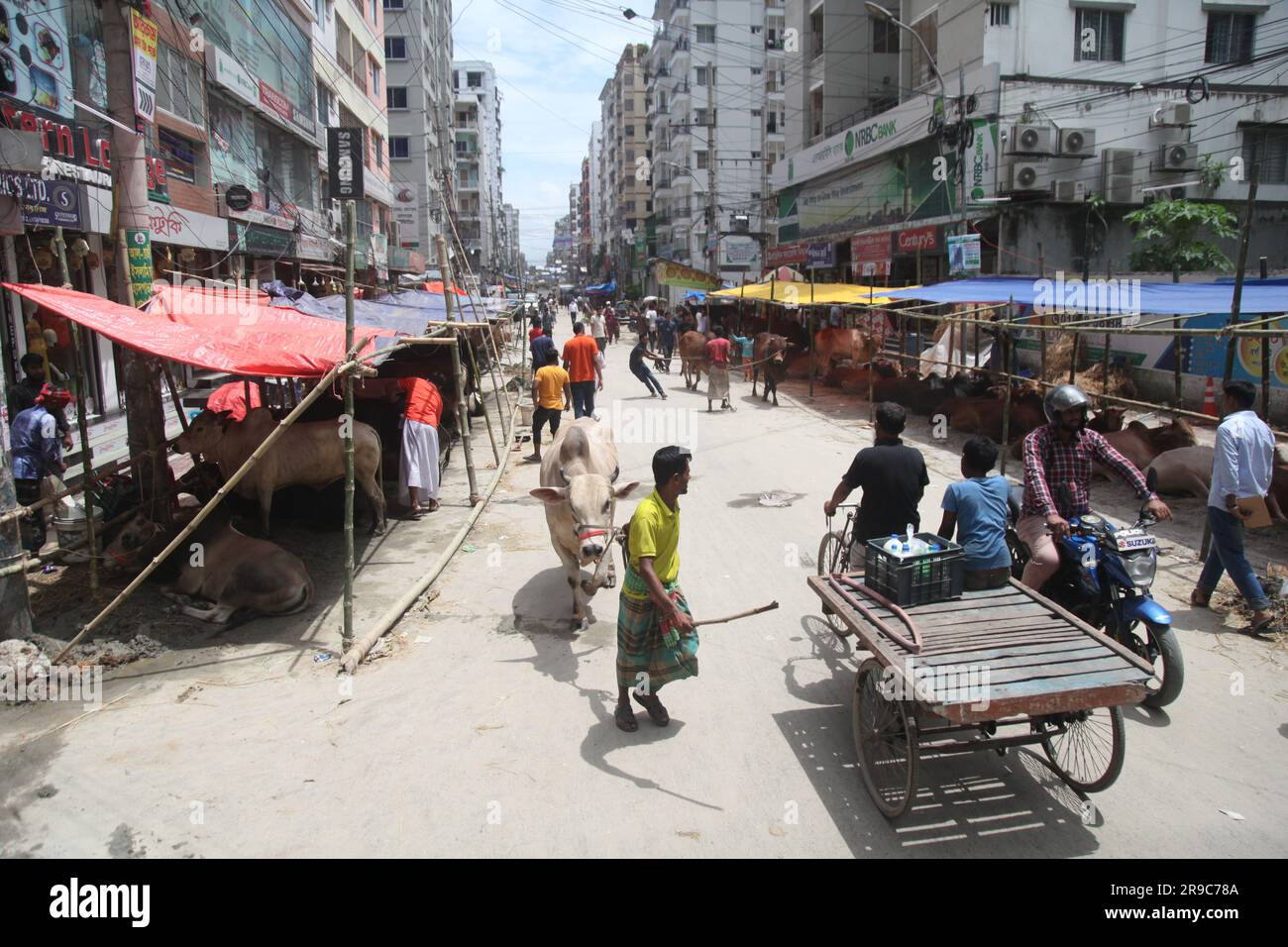 Dhaka Bangladesh 25jun2023,Despite the ban of the city corporation,the ...