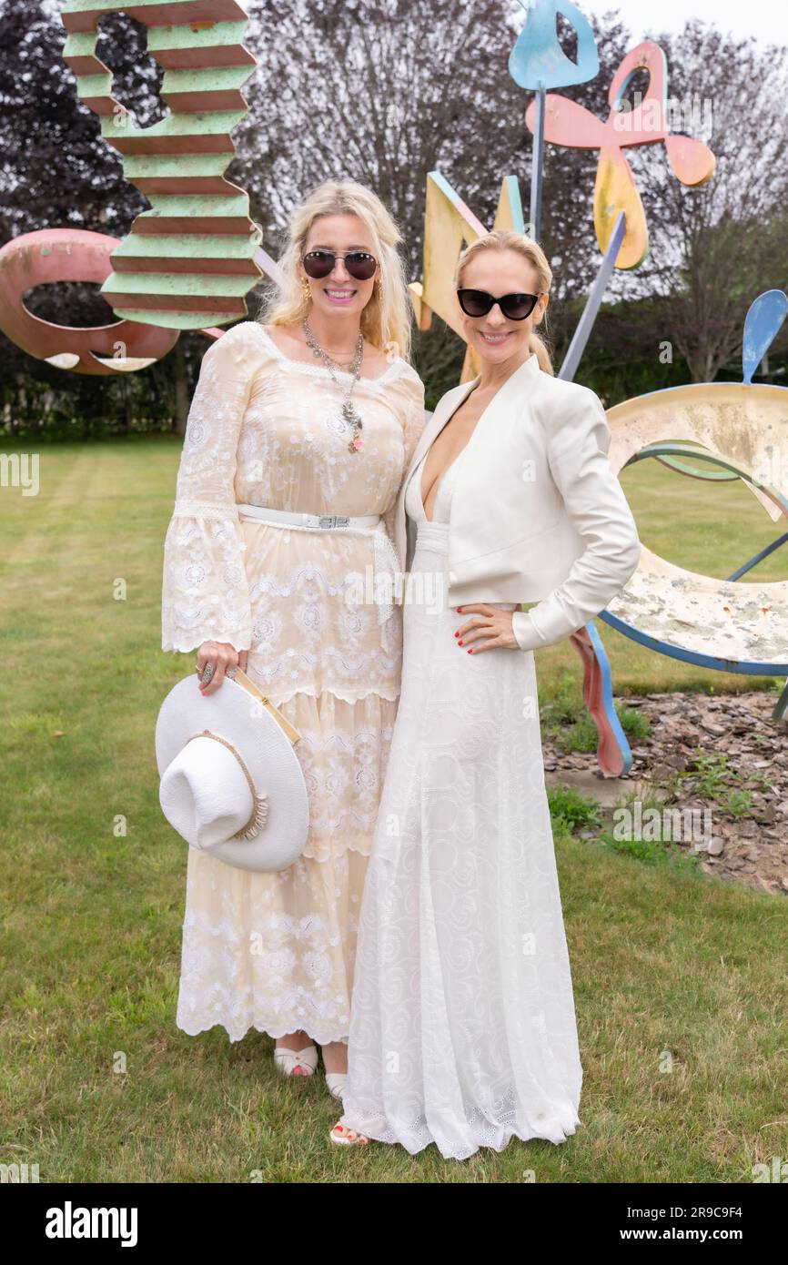 Mary Snow and Consuelo Vanderbilt attend the Evelyn Alexander Wildlife ...